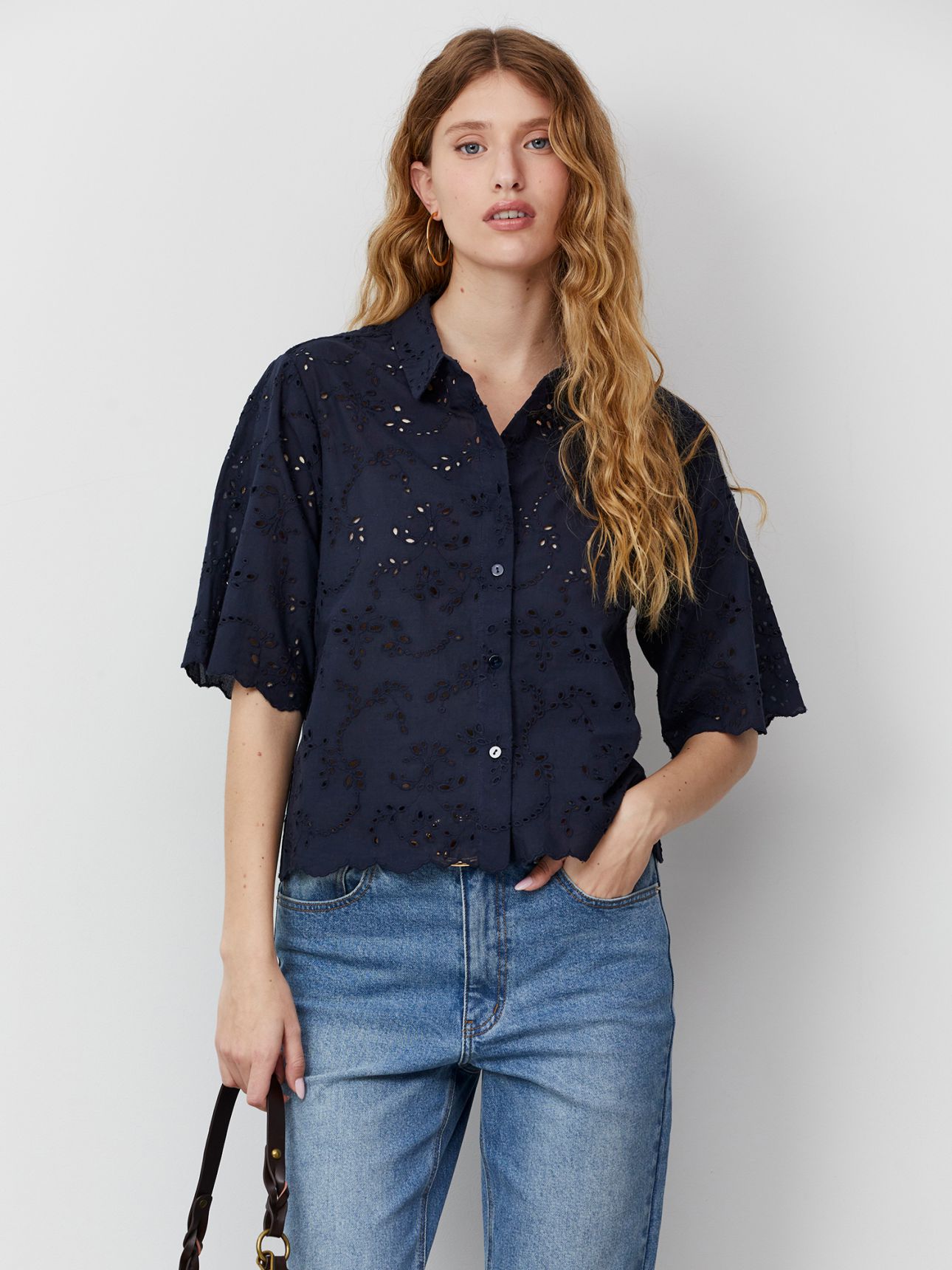 חולצה מכופתרת רקומה | Golf